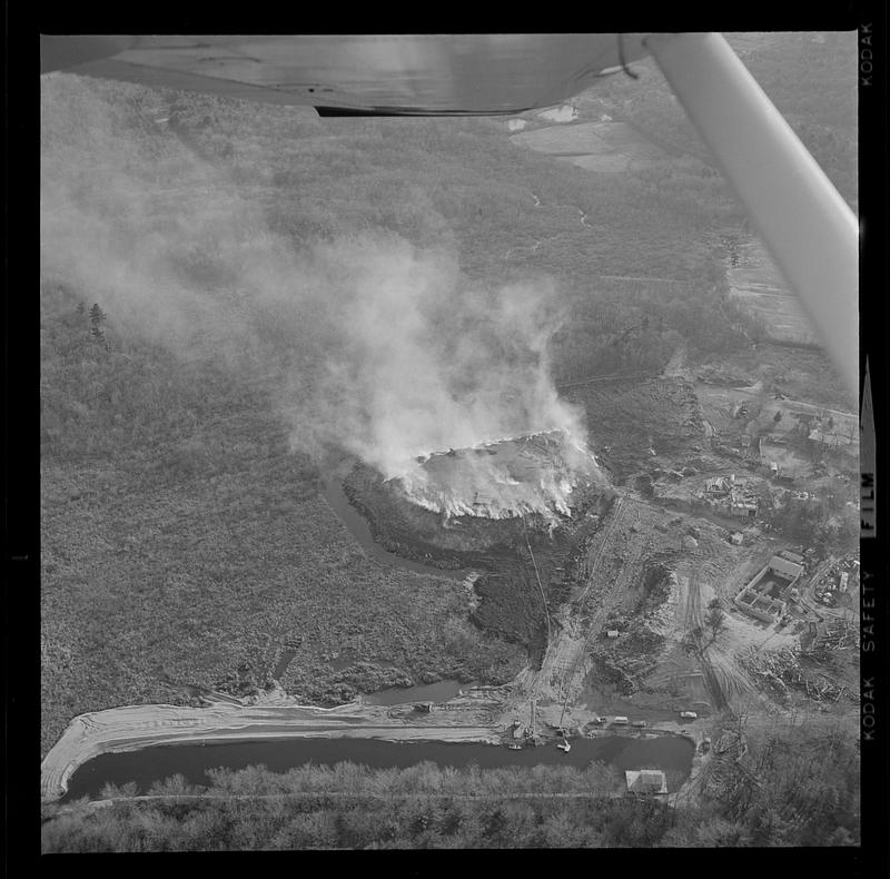 Middleton dump fire - Digital Commonwealth