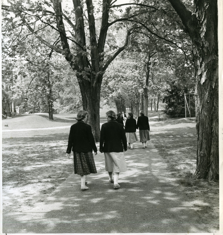Students strolling on the Abbot Academy campus - Digital Commonwealth