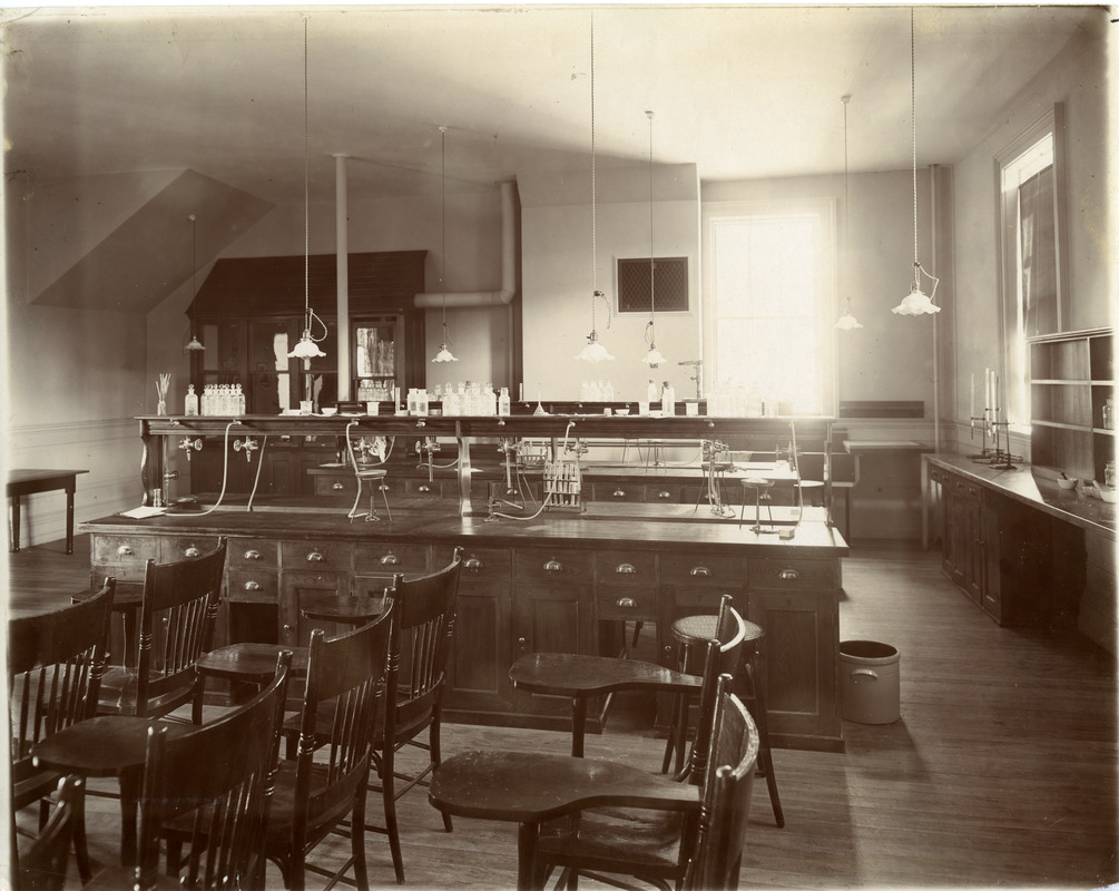 Science Lab at Abbot Academy - Digital Commonwealth