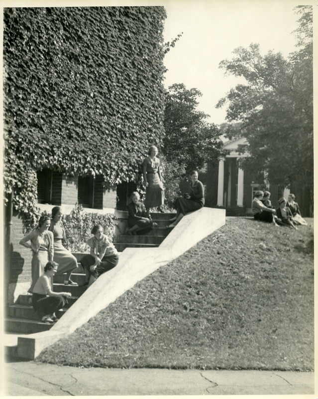 Abbot Academy students on steps of McKeen Hall: Anne Hurlbut, Frances ...