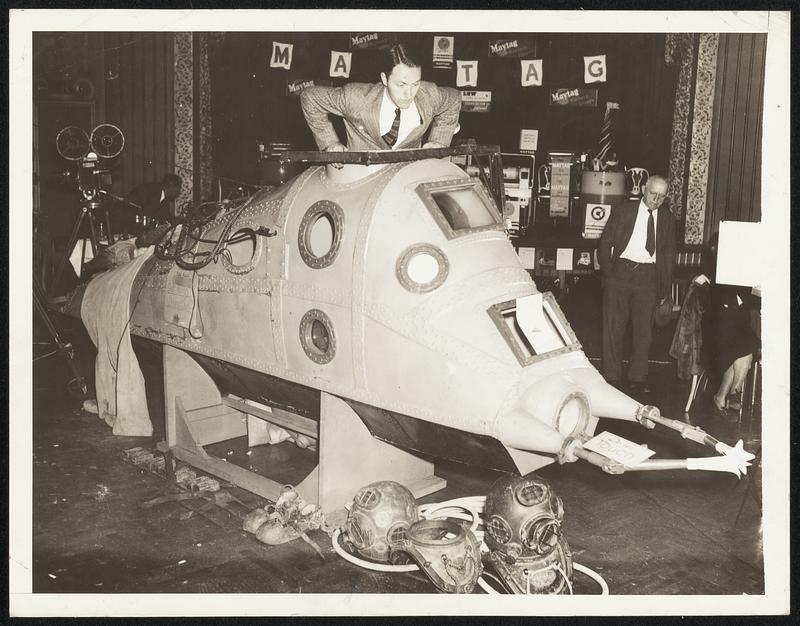 On Exhibition at the National Inventors' Congress in New York is this ...