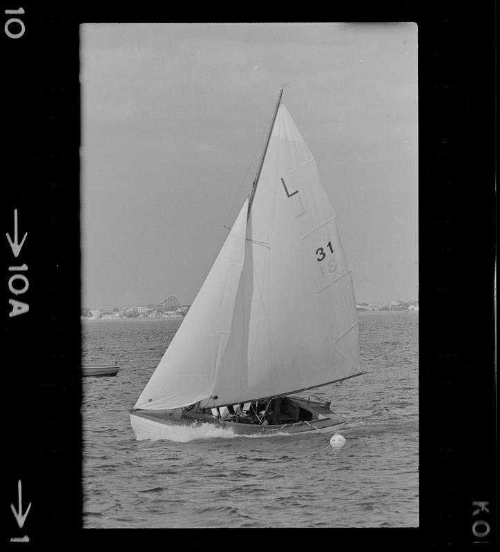 American Yacht Club sail off race - Digital Commonwealth