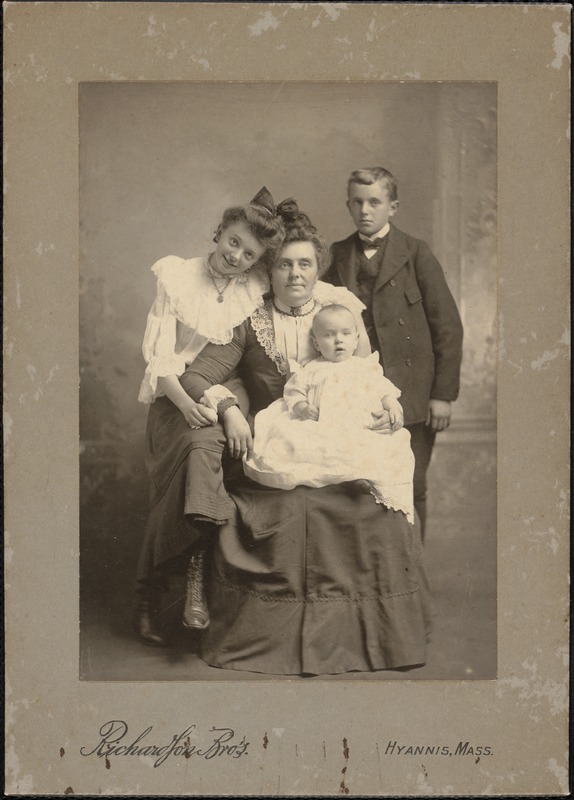 Nancy Ella Crocker Hamblin (1861-1944), seated with her children Bertha ...