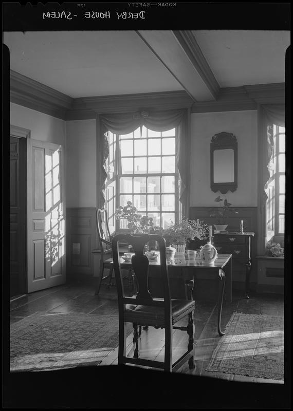 Derby House, Salem: interior - Digital Commonwealth