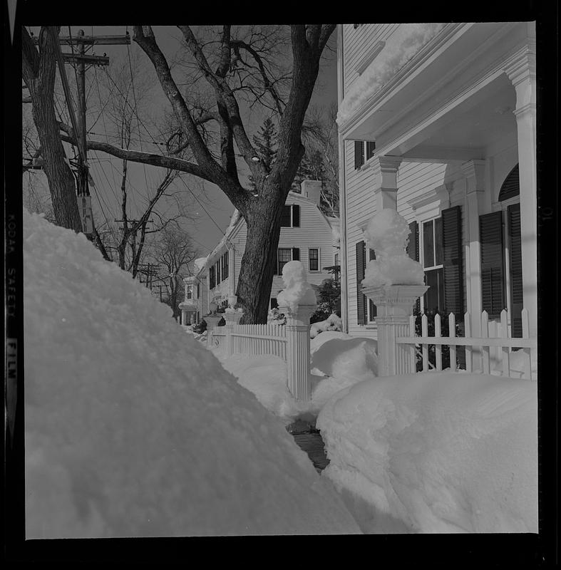 Snow scenes, High Street - Digital Commonwealth