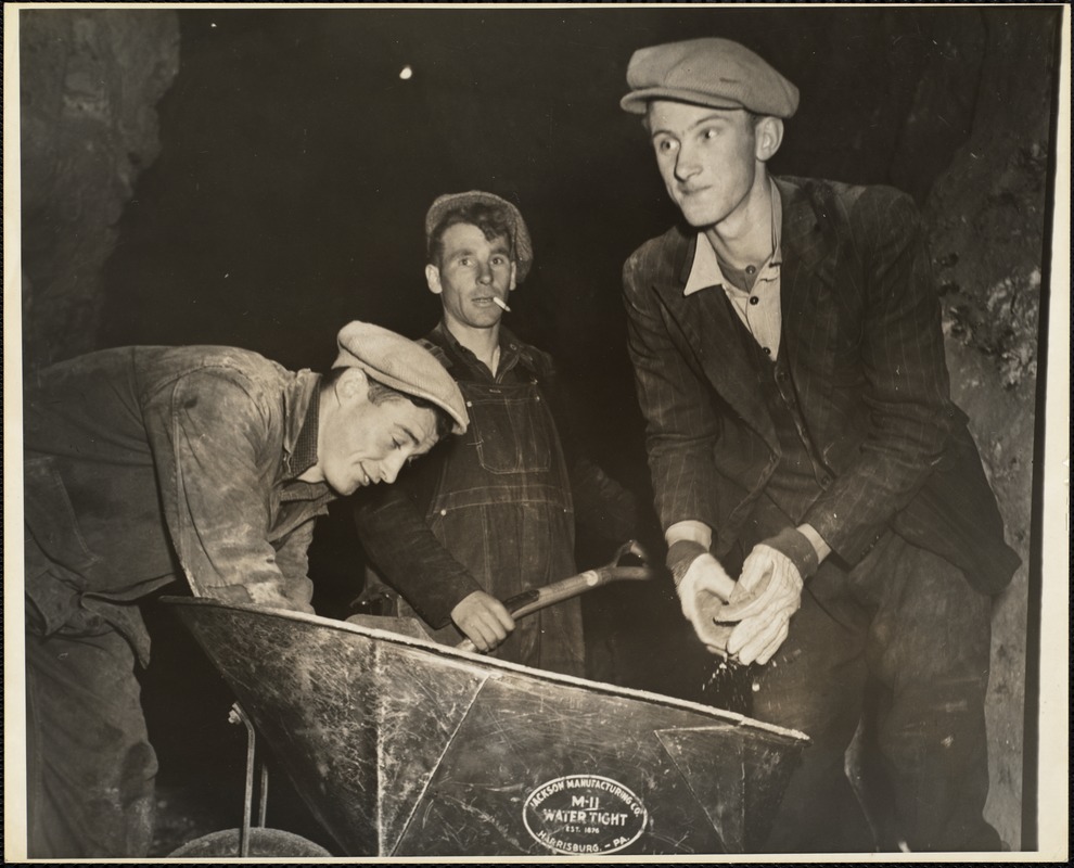 Mica mines - Digital Commonwealth