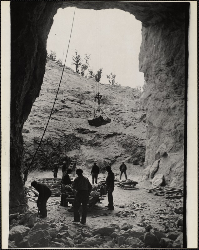 Mica mines - Digital Commonwealth