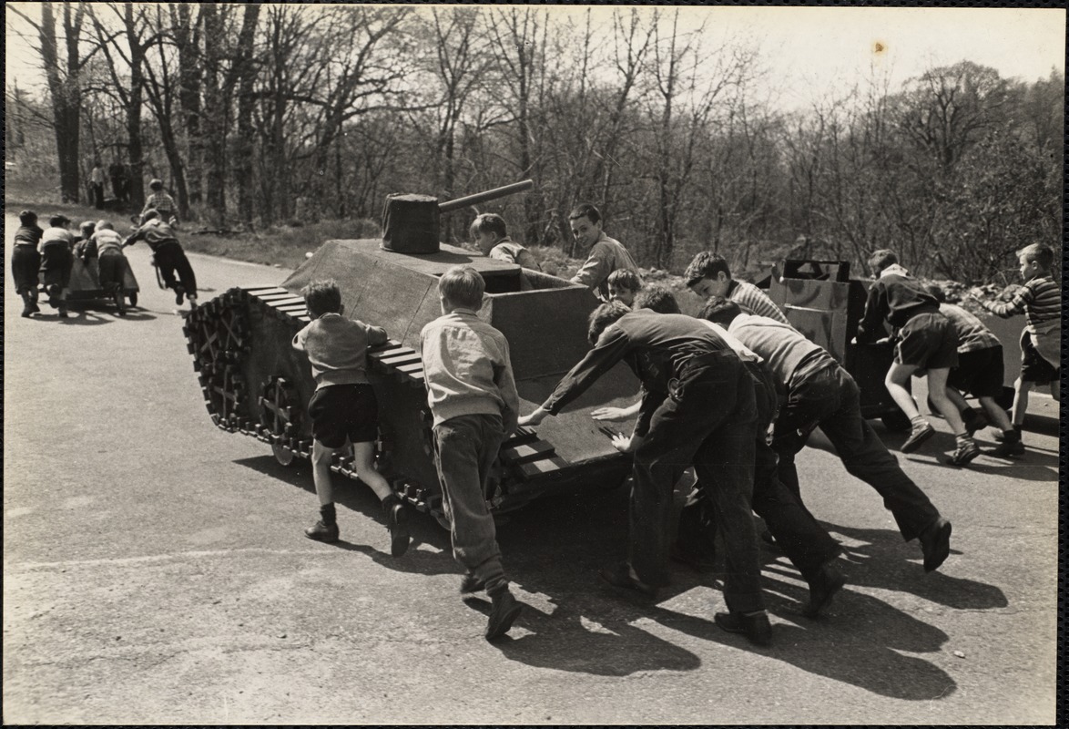 Winchester tank race - Digital Commonwealth