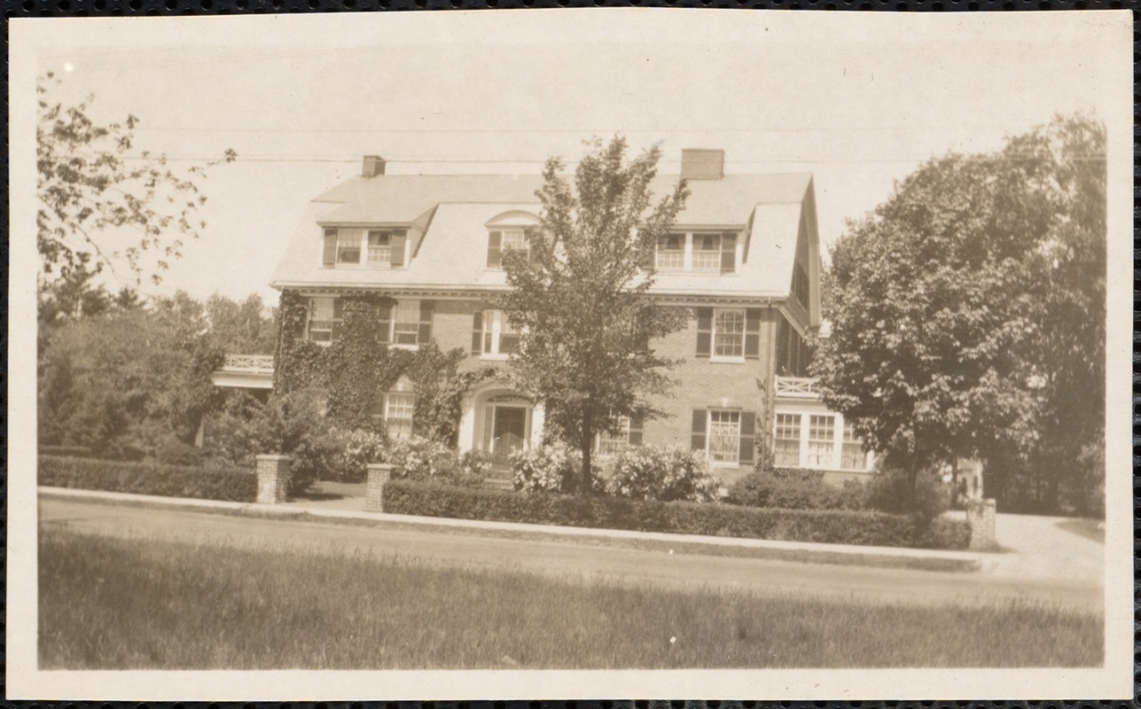 Pine Manor, Wellesley, Mass. June 1926 - Digital Commonwealth