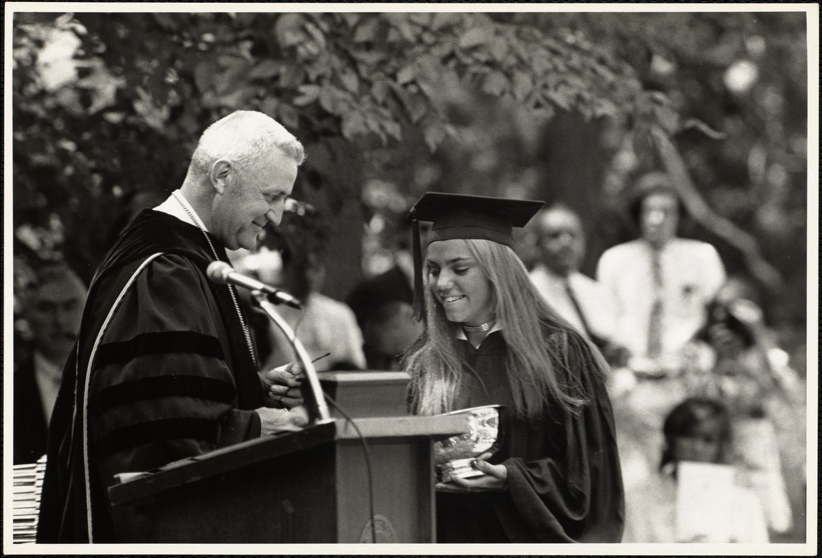 Commencement: 1971 - Digital Commonwealth