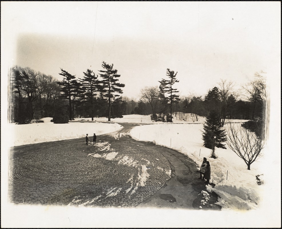 Frank Pemberton, winter 63, new campus - Digital Commonwealth