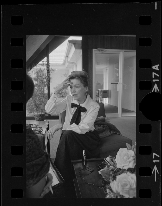 Maureen O'Sullivan, movie star, visits Boston - Digital Commonwealth