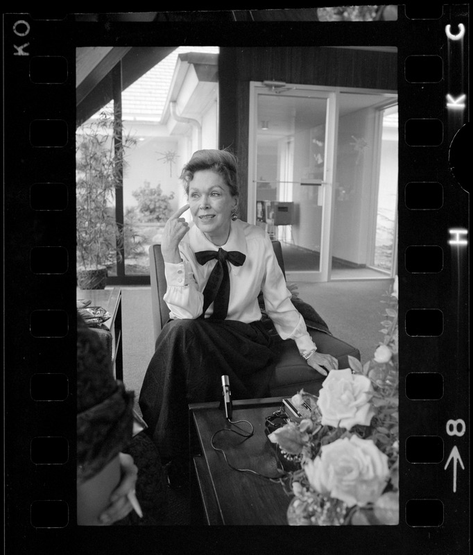 Maureen O'Sullivan, movie star, visits Boston - Digital Commonwealth