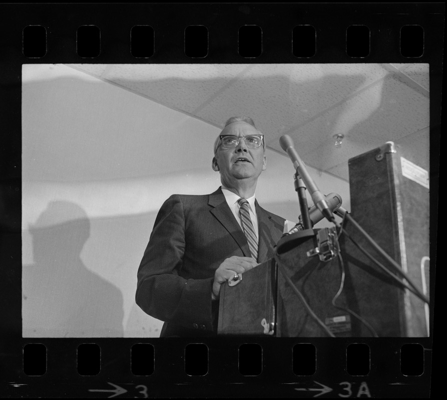 Robert F. Ott tells news conference that he is quitting as State ...