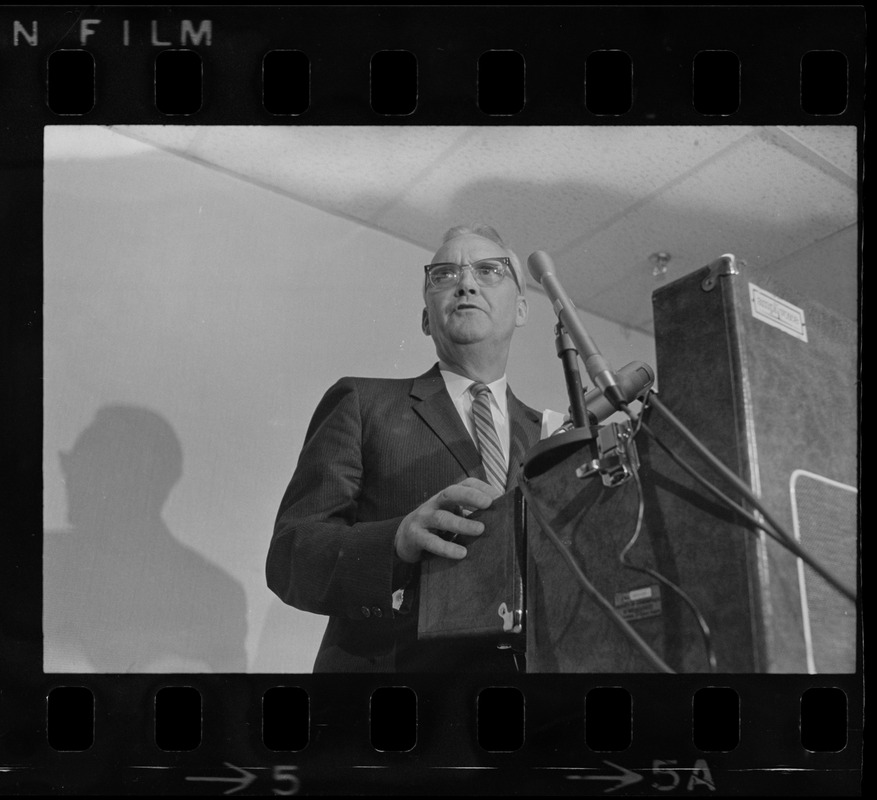 Robert F. Ott tells news conference that he is quitting as State ...