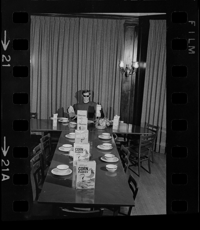 Coed dorm at MIT - Digital Commonwealth