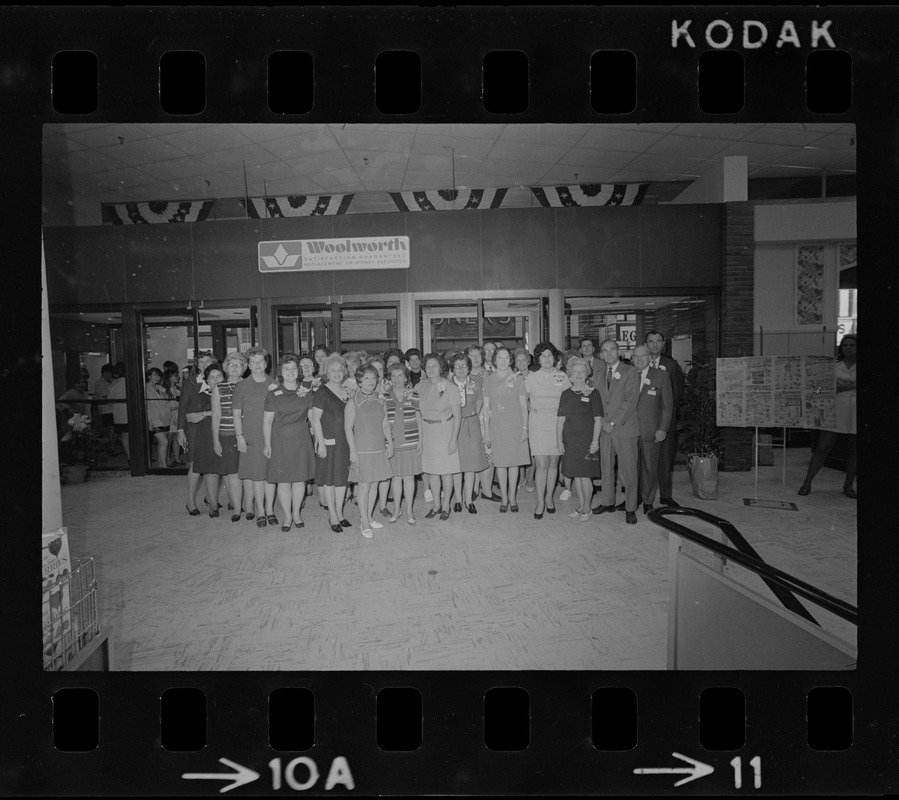 Woolworth's opening day - Digital Commonwealth
