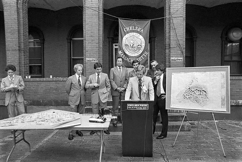 Naval Hospital announcement - Digital Commonwealth