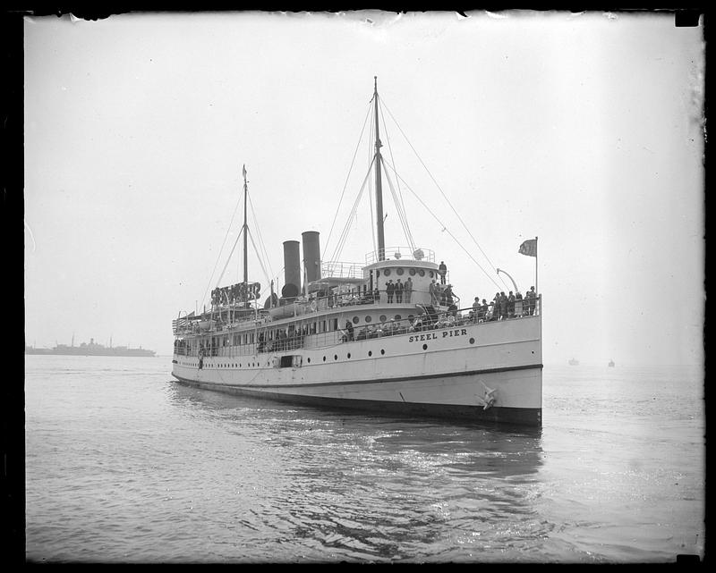 Steel Pier - Digital Commonwealth