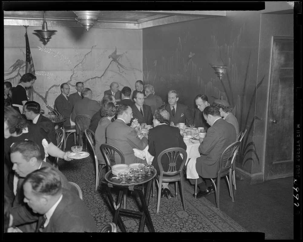 Yankee Network all-station meeting - Digital Commonwealth