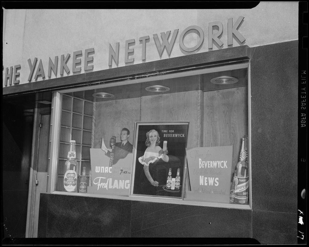Yankee Network window display for Fred Lang on WNAC sponsored by ...