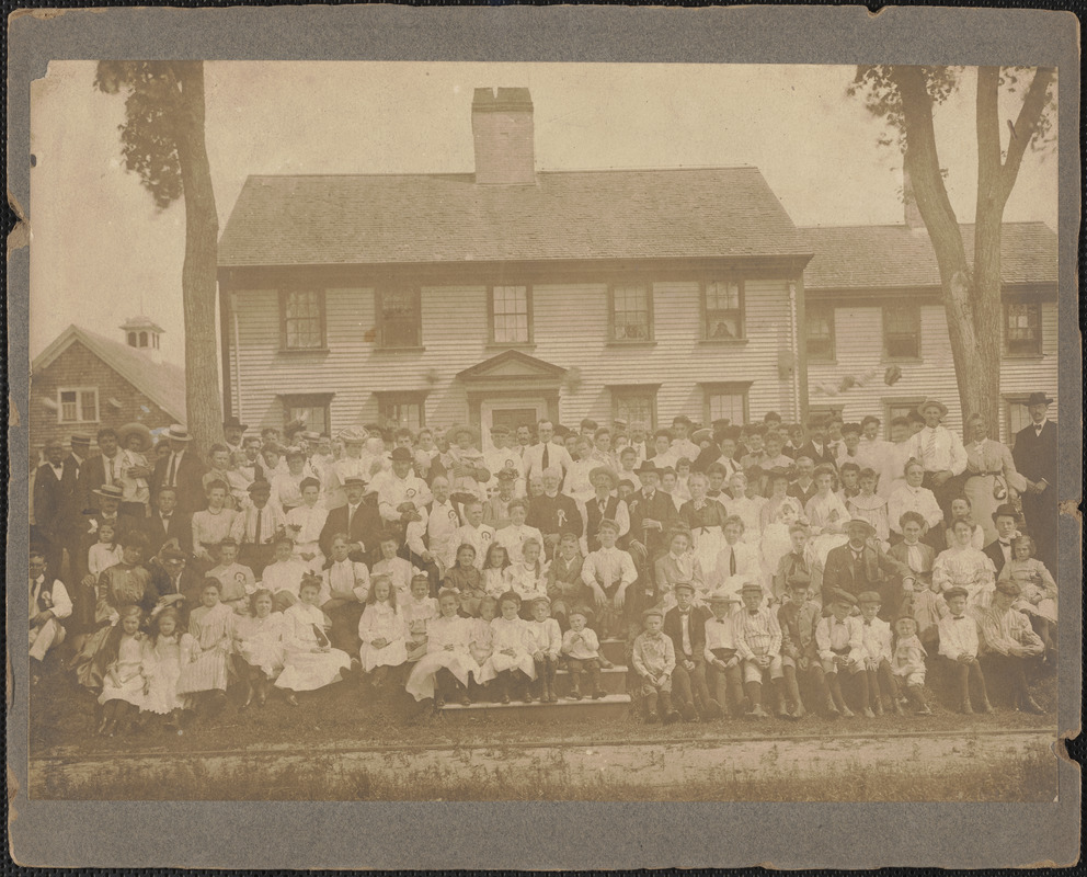 Large group photograph - Digital Commonwealth