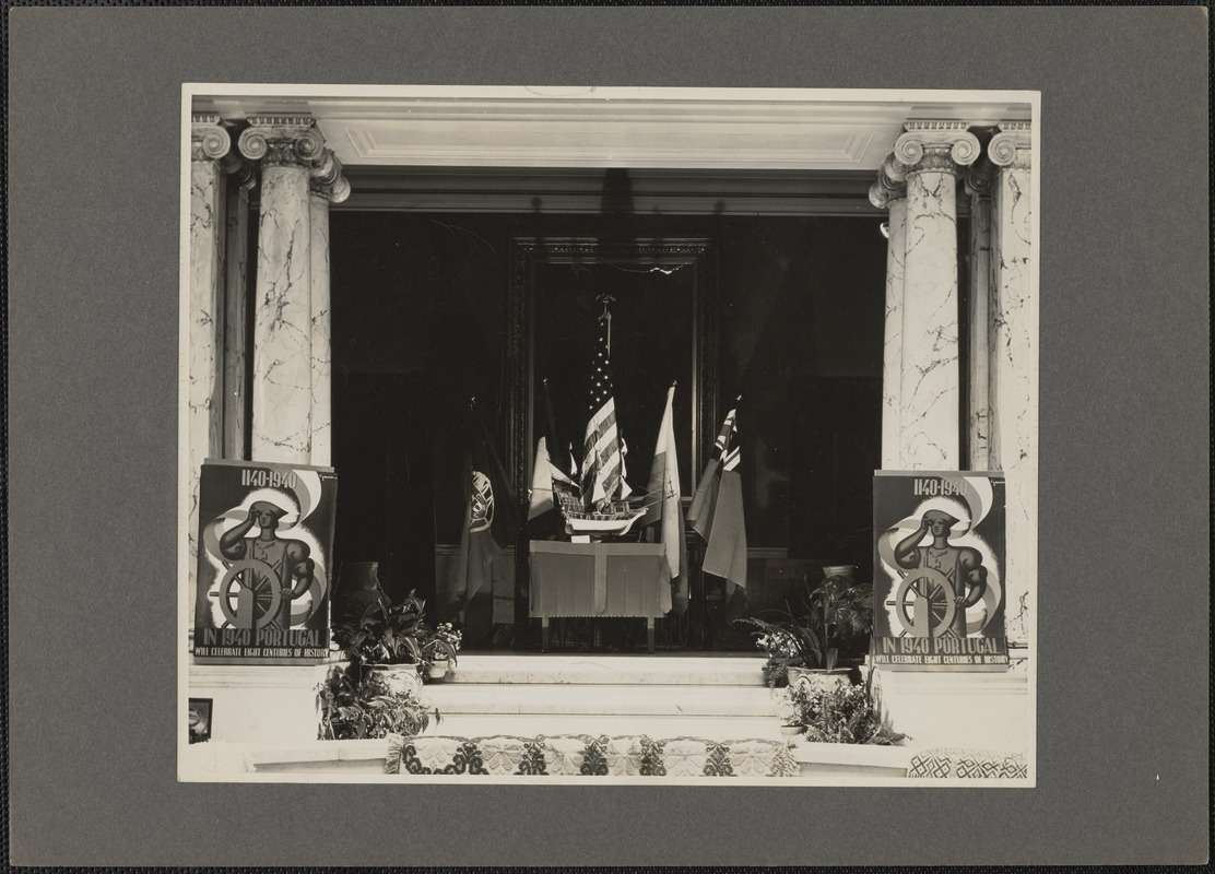 Exhibit at New Bedford Free Public Library - Digital Commonwealth