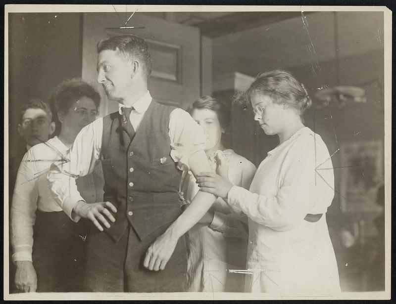 Story coming from Savior Inoculate against influenza at laboratory of ...