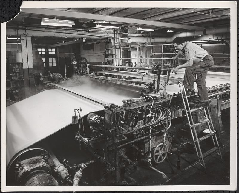 Paper Press, Machine Room, Bay State Mill, early 1950s - Digital ...