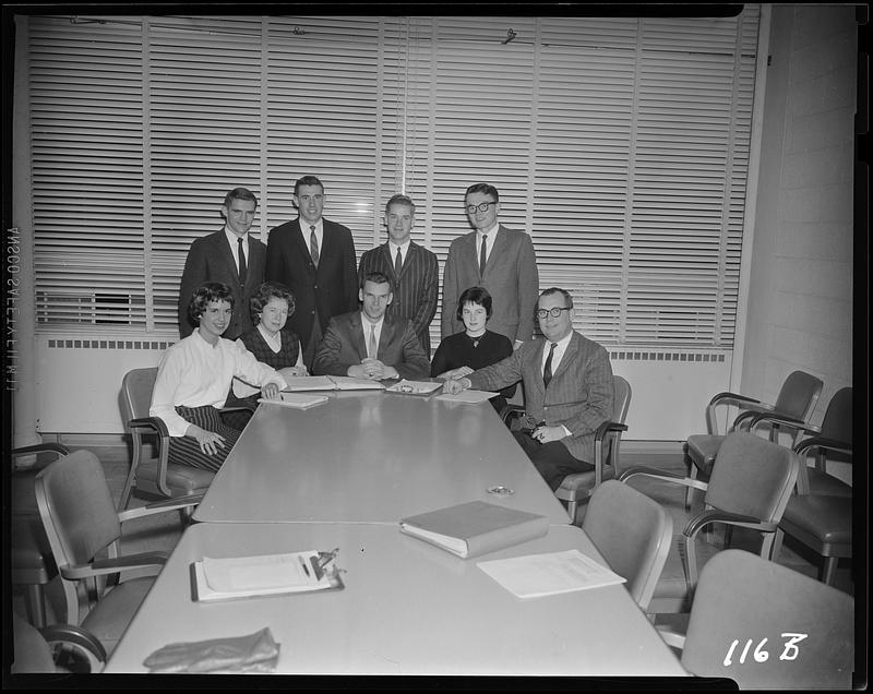 Nominating committee - Digital Commonwealth