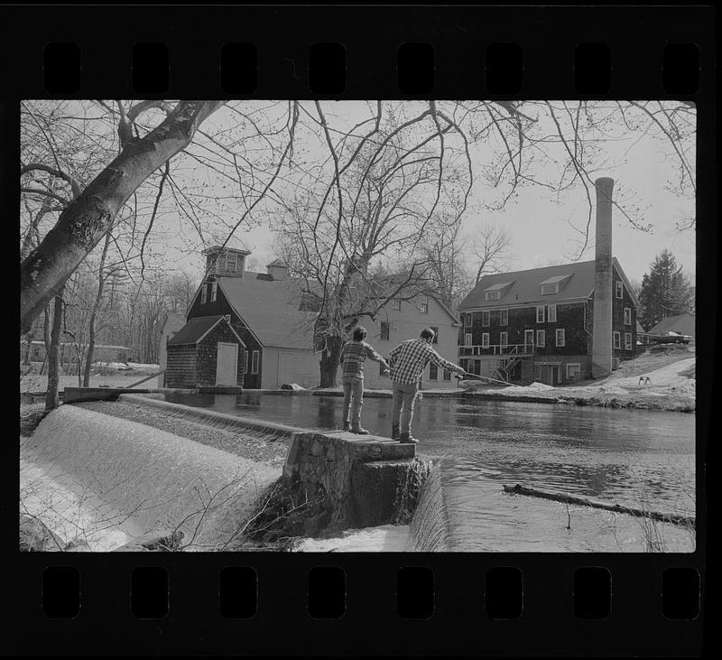 Byfield Snuff Mill, Ben Pearson - Digital Commonwealth