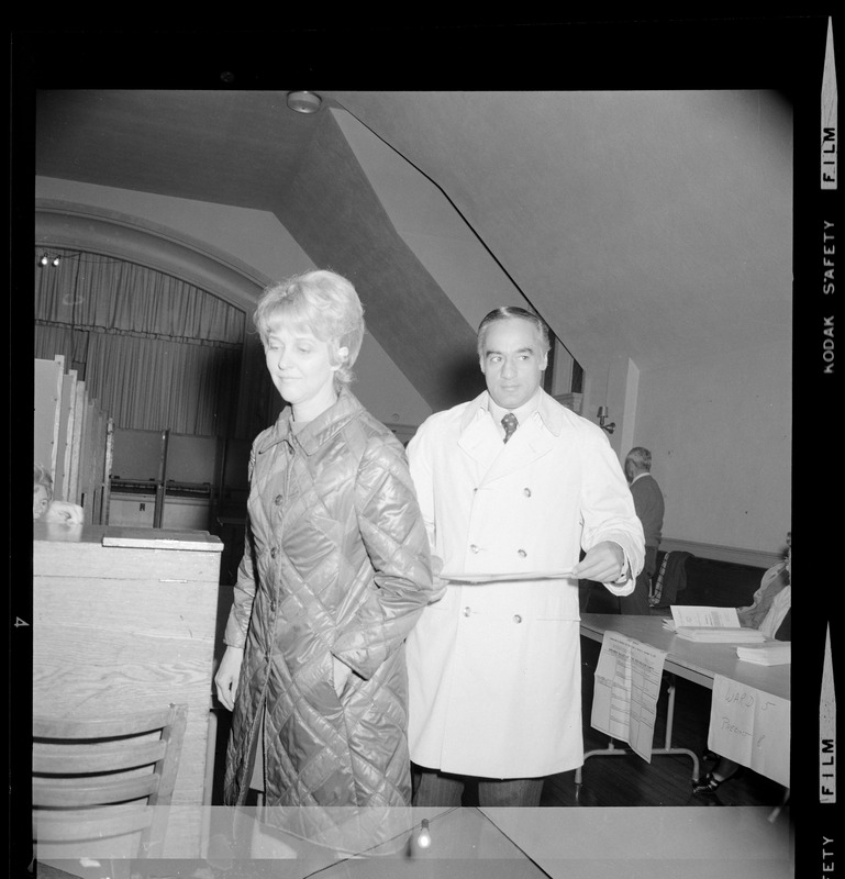 Francis and Margarita Bellotti going to cast their vote in the ...