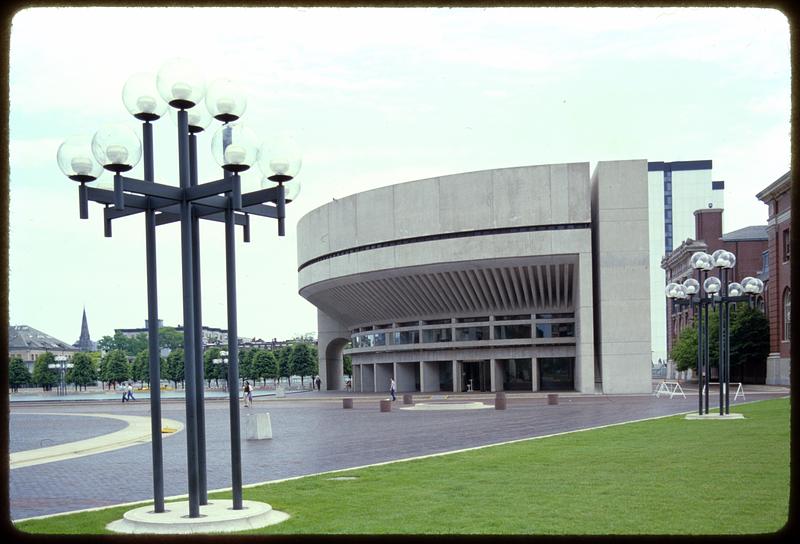 Christian Science Center Sunday School Building - Digital Commonwealth