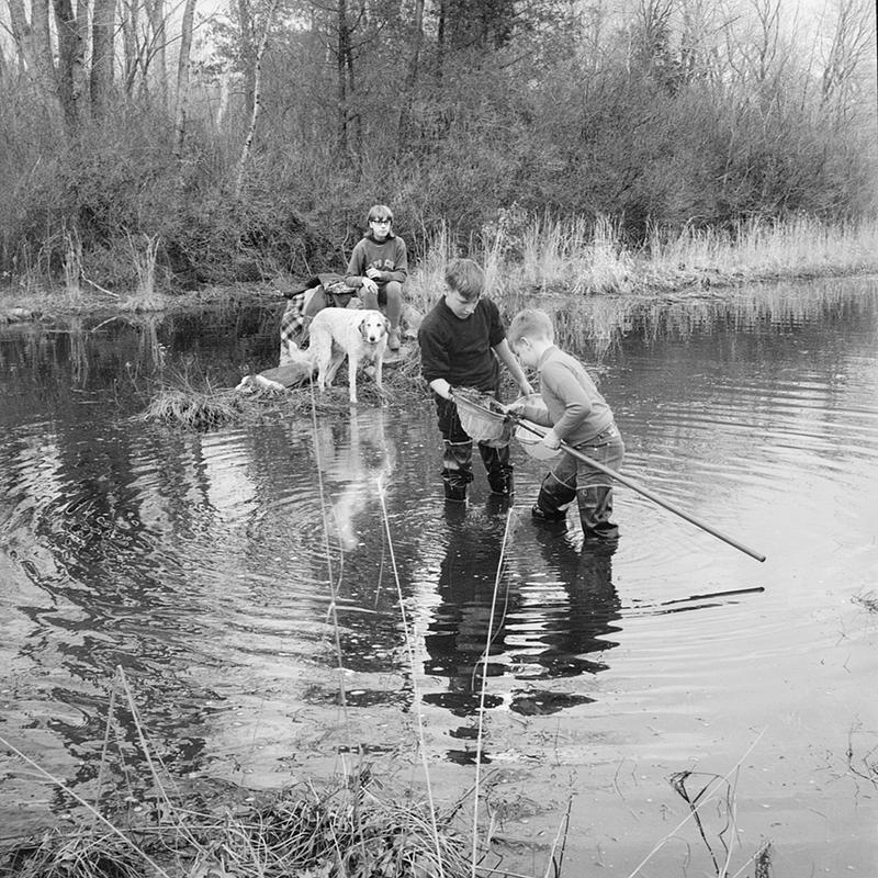 Children at Cornell pond, Dartmouth - Digital Commonwealth