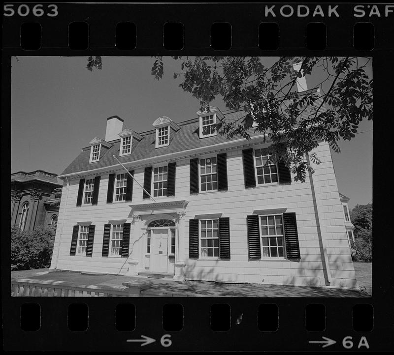 Dalton House exterior - Digital Commonwealth