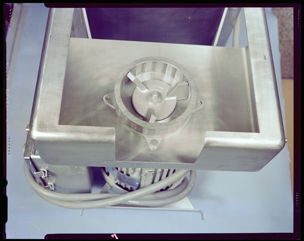 Fitzmaurice, FEL, Comitrol flaking machine w/flaking head - Digital ...