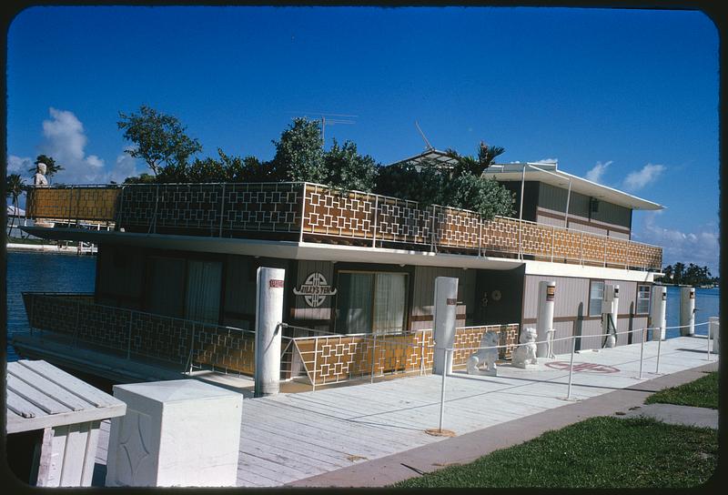Houseboat "Jilly's Yen," Miami Beach, Florida - Digital Commonwealth