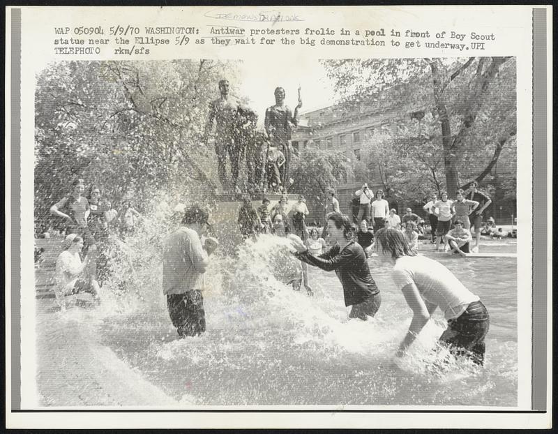 Washington: Antiwar protesters frolic in a pool in front of Boy Scout ...