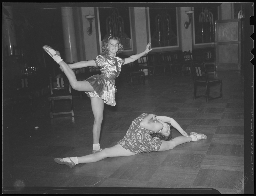 Women acrobats - Digital Commonwealth