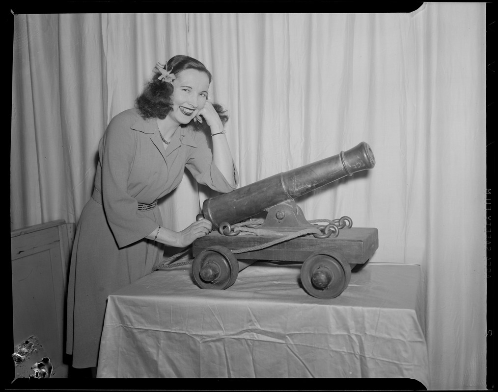 Rita Maye with 1810 cannon - Digital Commonwealth