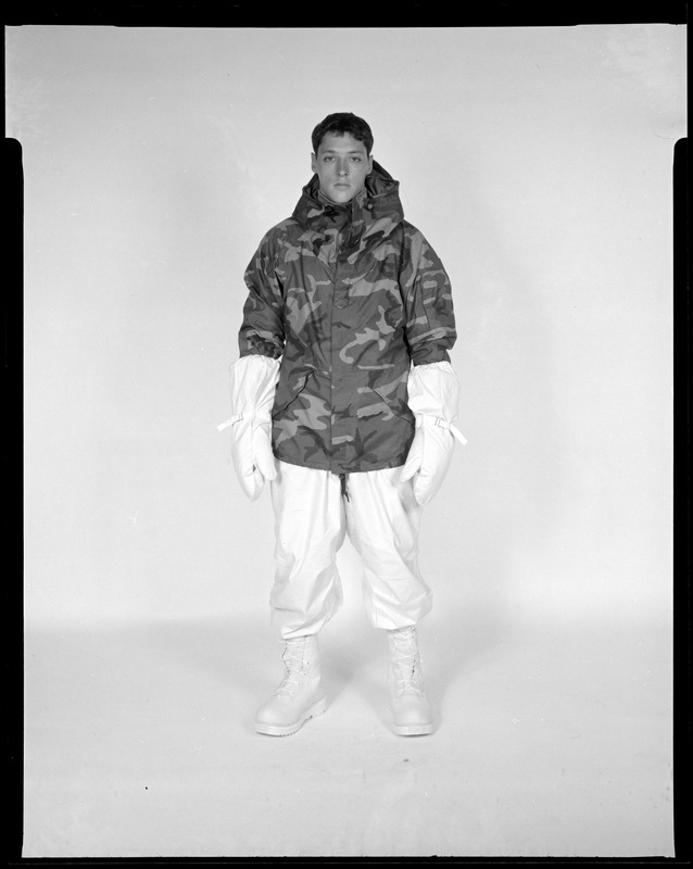 NATO booklet, ECWCS/ parka hood down + snow camou. Trous - Digital ...