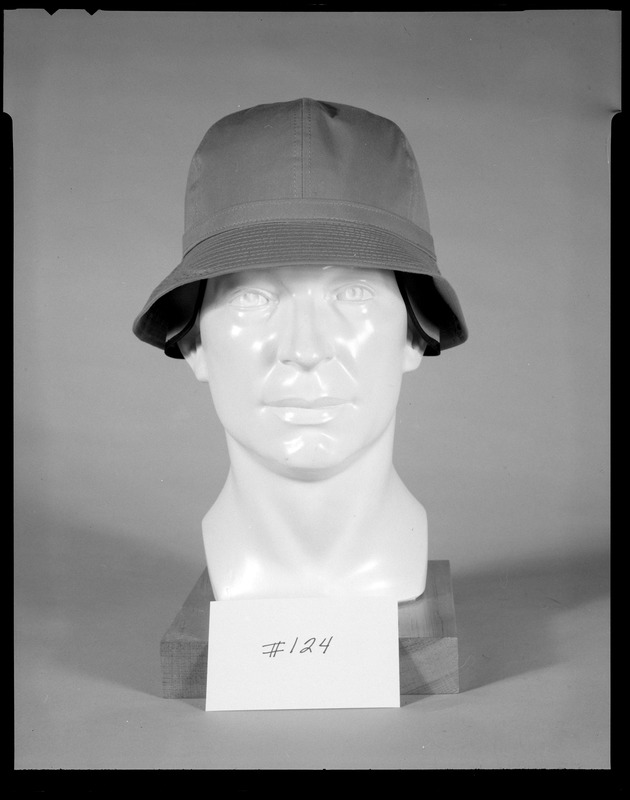 Men's army head gear - Digital Commonwealth