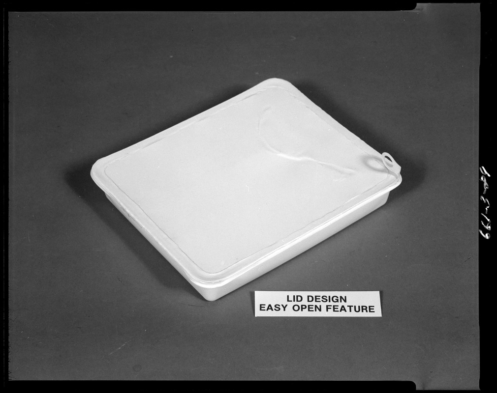 Lid design easy open feature - Digital Commonwealth