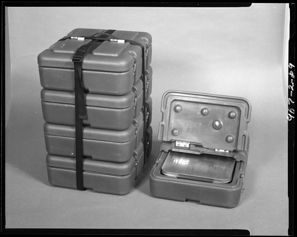 Food lab, tray ration container - Digital Commonwealth