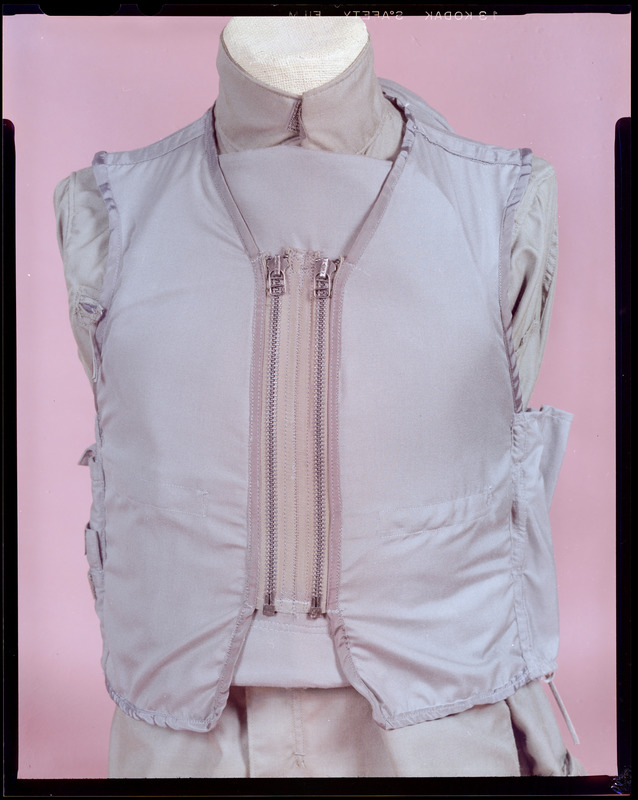 CEMEL - armor USAF survival armor vest - SRV-33/P - Digital Commonwealth