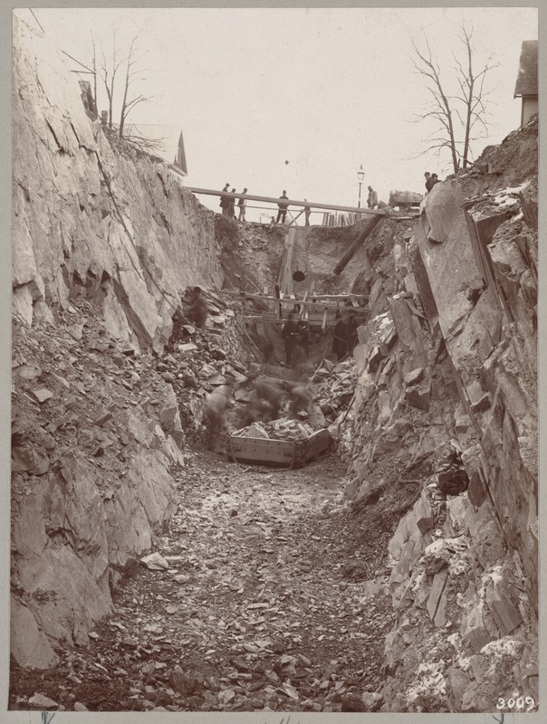 Men digging a trench - Digital Commonwealth