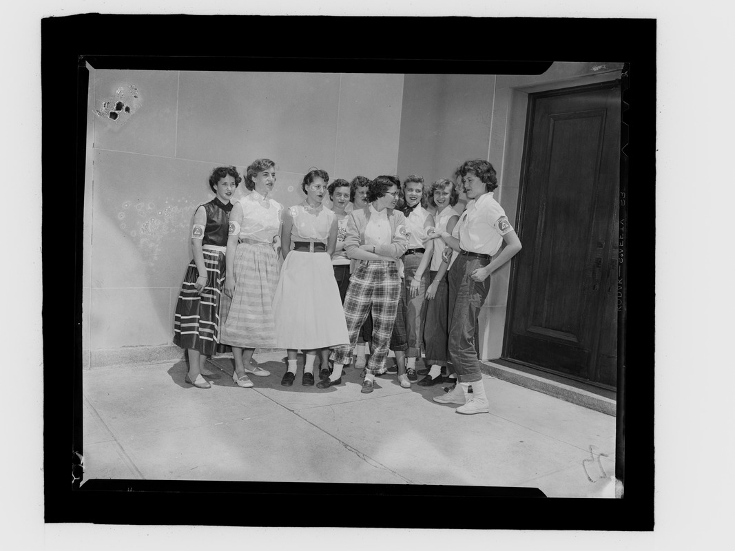 Group of women wearing arm badges for the Worcester Massachusetts ...