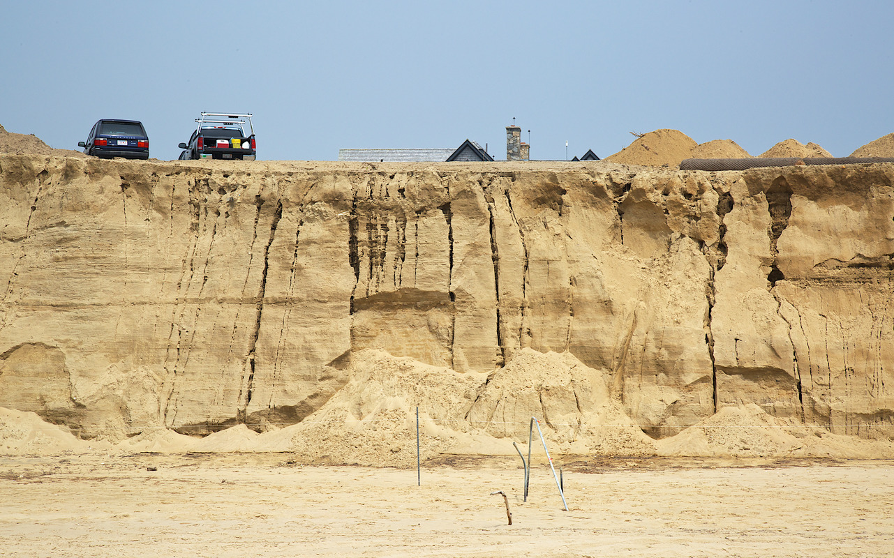 Wasque - New Erosion on bluff near Schifter house - Digital Commonwealth