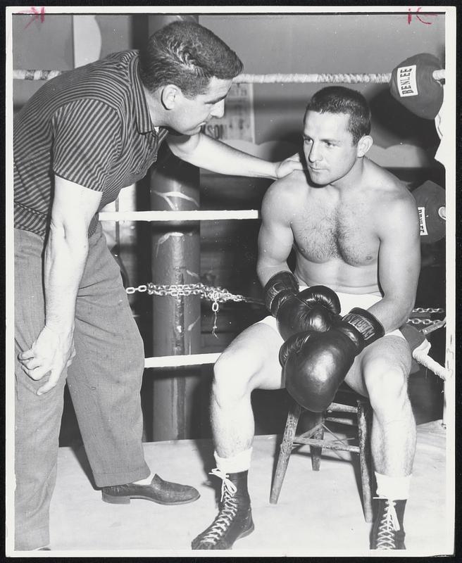 Corner Critique is giving Lowell light heavyweight Billy Ryan (right ...