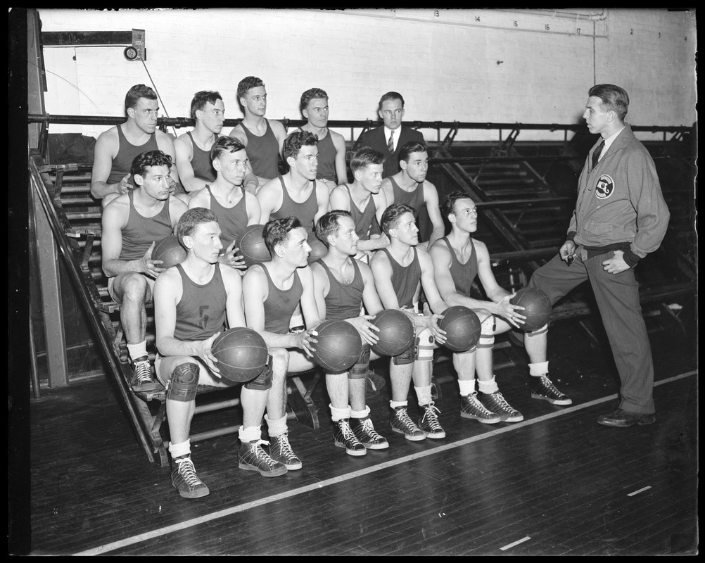 basketball-team-digital-commonwealth